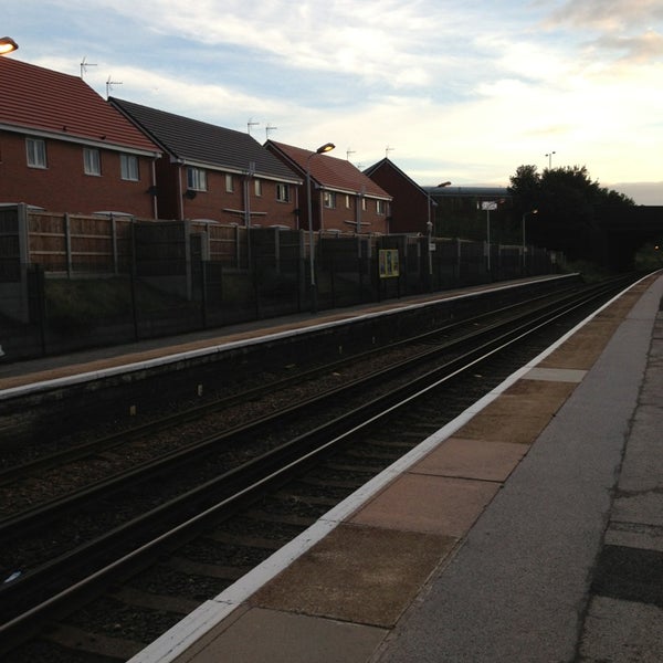 Walton Railway Station (WAO) - Rail Station in Liverpool