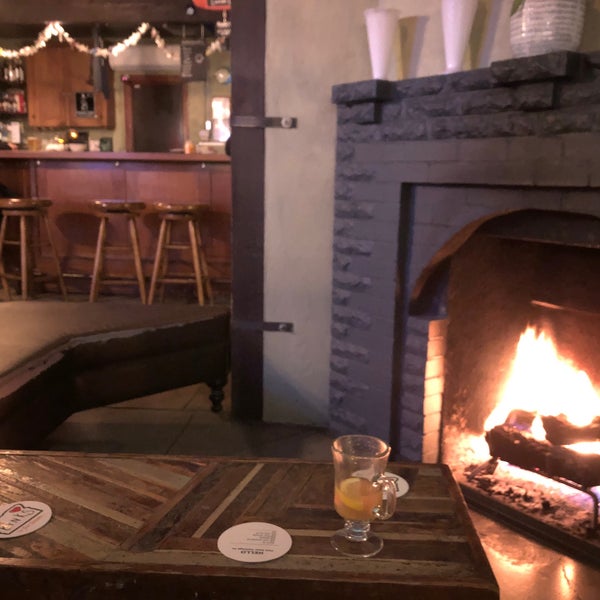 Binks - 2715 NE Alberta St