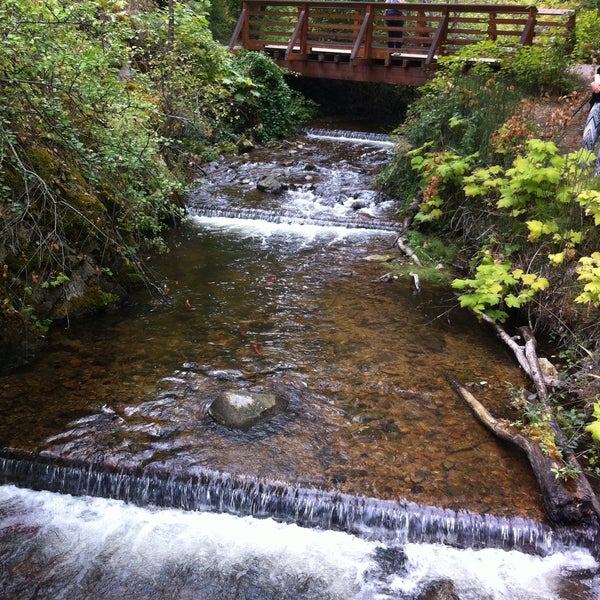 Hardy Falls Regional Park - Scenic Lookout in Peachland