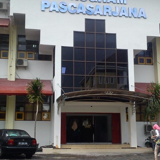 Gedung REKTORAT UNY - Meeting Room