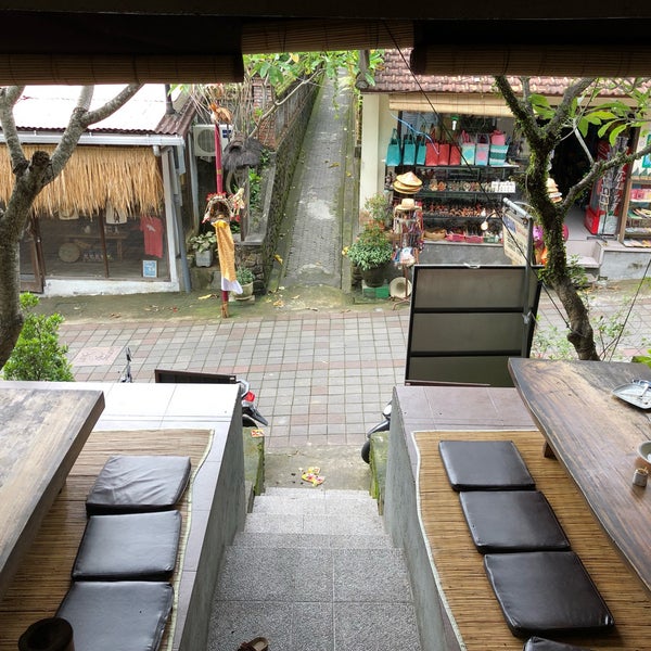 Dewa Warung - 47 tips