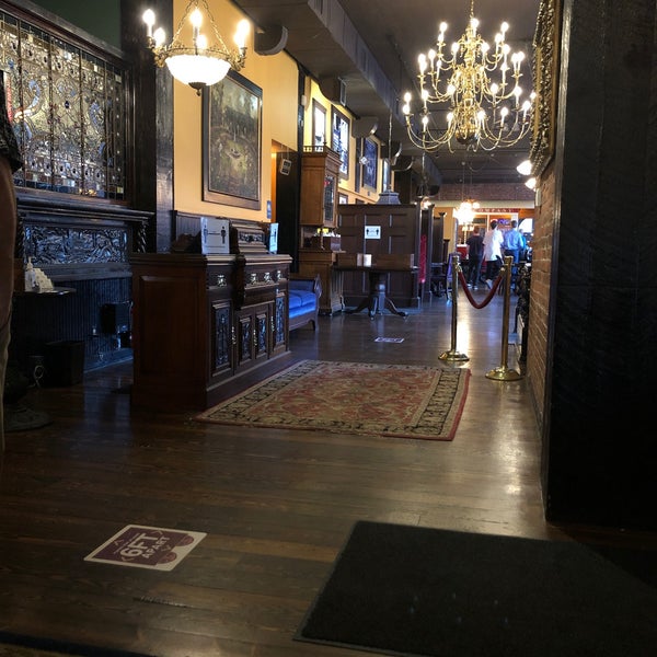 The Old Spaghetti Factory - Riverside - 15 tips