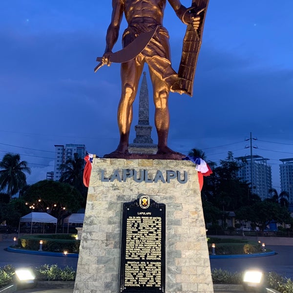 Photos at Mactan Shrine - 42 tips from 3445 visitors