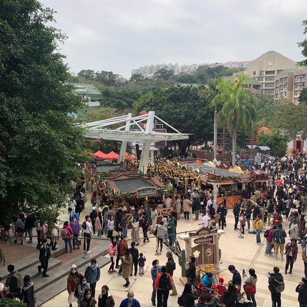 Stanley Plaza - 29 tips from 4707 visitors