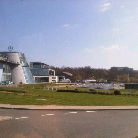 Mercedes-Benz World - 25 tips from 1938 visitors