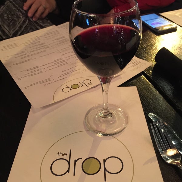 The Drop: Bar and Bistro (Now Closed) - Cocktail Bar