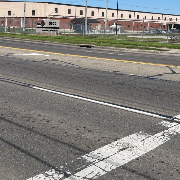 Armed Forces Reserve Center - DSCC - Government Building in Whitehall