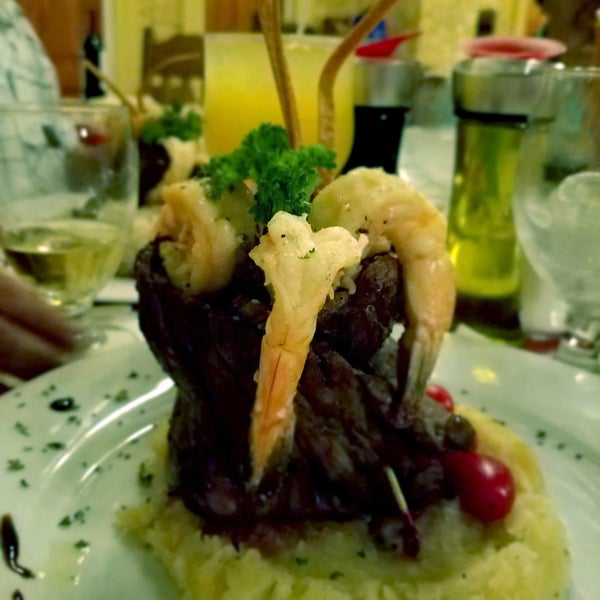 Restaurante El Turpial Boricua - Caribbean Restaurant in Coto Laurel