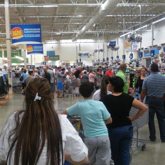 Photos at Walmart - Baramaya - Ponce, Ponce Municipio