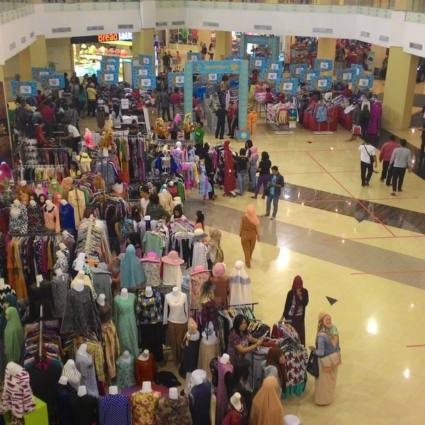 Photos at PALU GRAND MALL - 9 tips