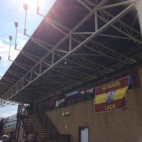 Coleg Cambria - Deeside - 2 tips