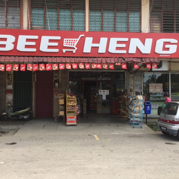 Bee Heng Pasaraya - Market