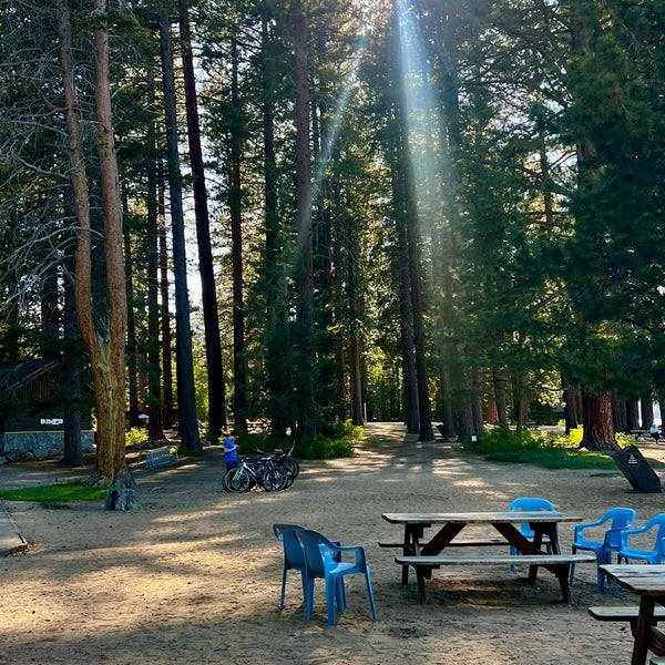 The Beacon Bar & Grill - 36 tips