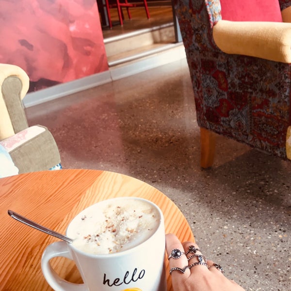 Remedy Cafe - Café in Strathcona