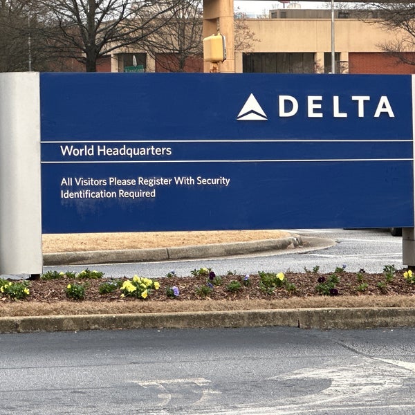 Delta World Headquarters - 29 tips