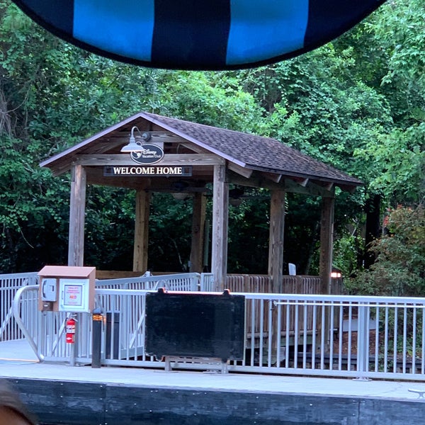 Treehouse Boat Dock - Lake Buena Vista, FL
