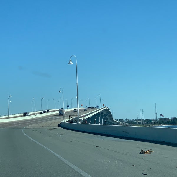 The Hathaway Bridge - Bridge