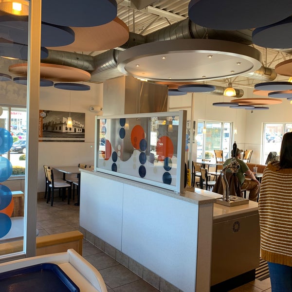 White Castle - Fast Food Restaurant