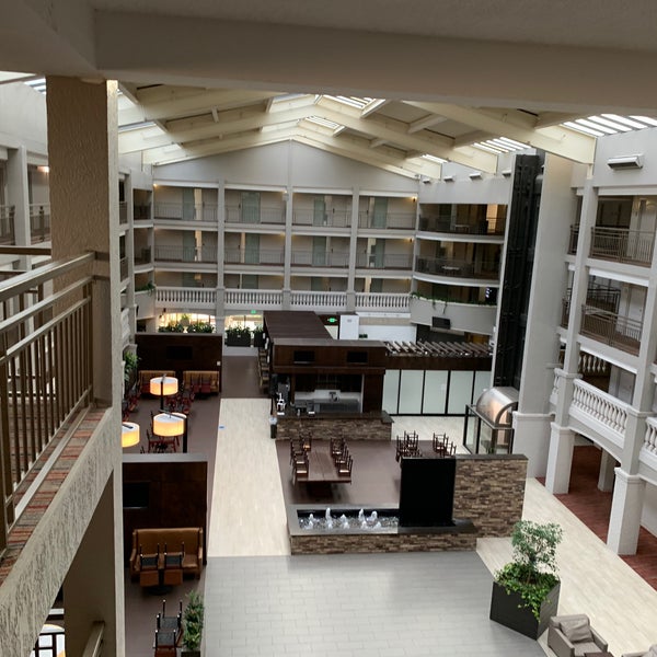 Embassy Suites by Hilton Colorado Springs - 7290 Commerce Center Dr