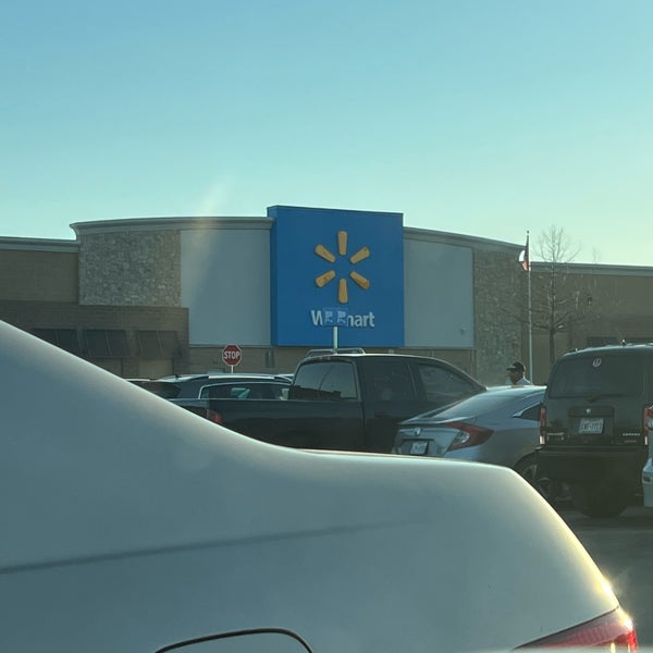 Walmart Supercenter - Big Box Store