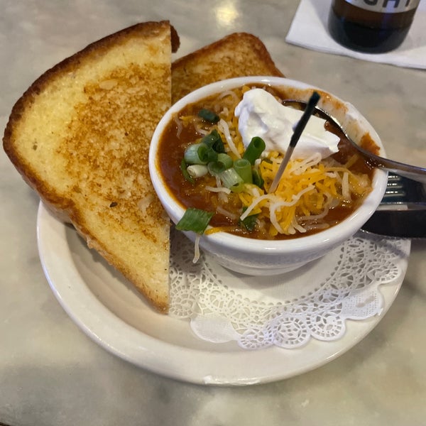 The Loon Café - Warehouse District - 72 tips