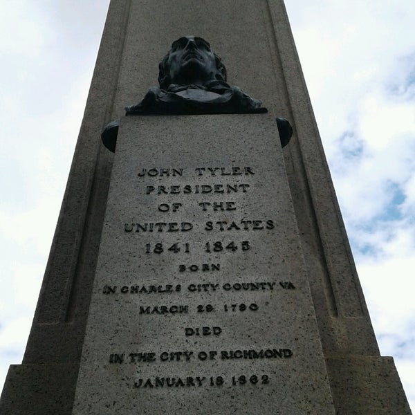 President John Tyler's Grave - Cemetery in Fan - Oregon Hill - Carver