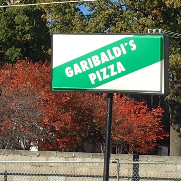 Photos at Garibaldi's Pizza - Pizza Place in Memphis