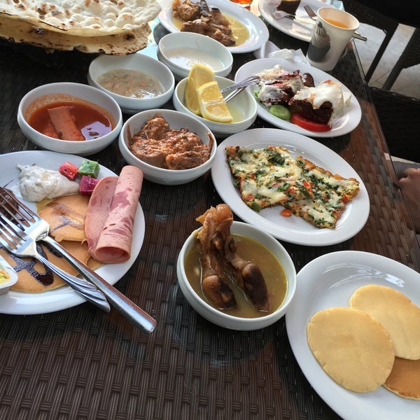 رستوران بین المللی خاقان | Khaghan International Restaurant - منطقه ۳ ...