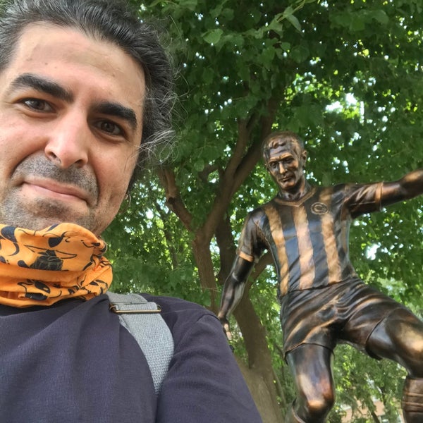 Lefter Küçükandonyadis Heykeli - Osmanağa - 10 tips from 911 visitors