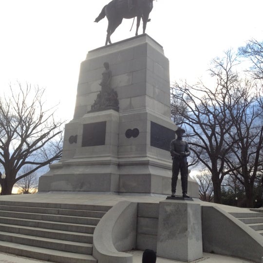Pershing Park - Plaza in Washington