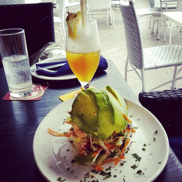 Karambezi Cafe - Sea Cliff Hotel