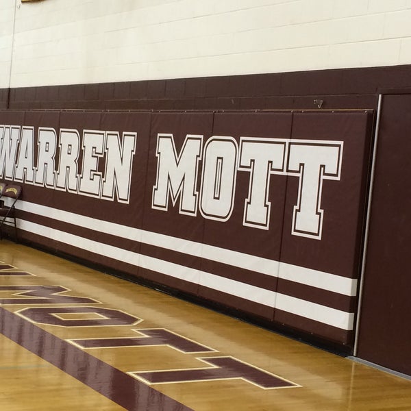 Photos at Warren Mott High School - Northwest Warren - 5 tips