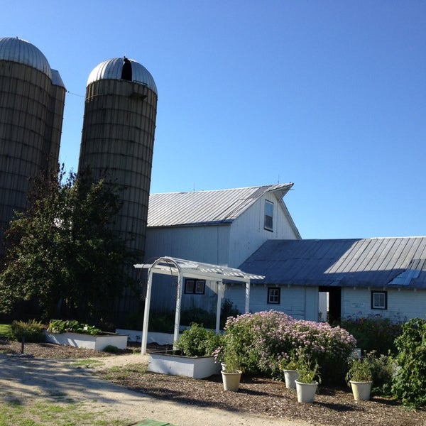 Heritage Prairie Farm - Farm