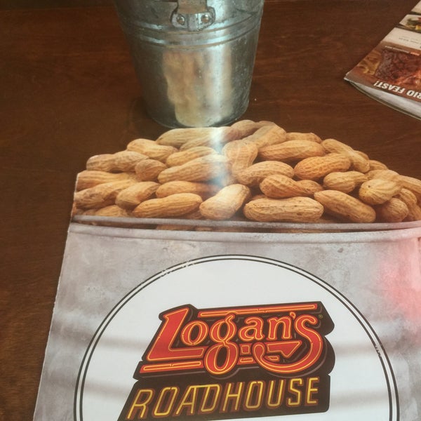 Logan's Roadhouse - Steakhouse