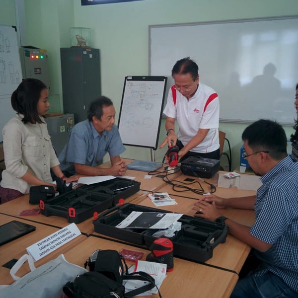 Campus Center (CC) Timur ITB - 4 tips from 912 visitors