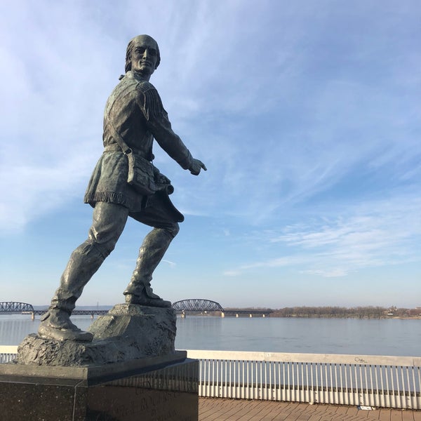 Photos at General George Rogers Clark Statue - Louisville, KY