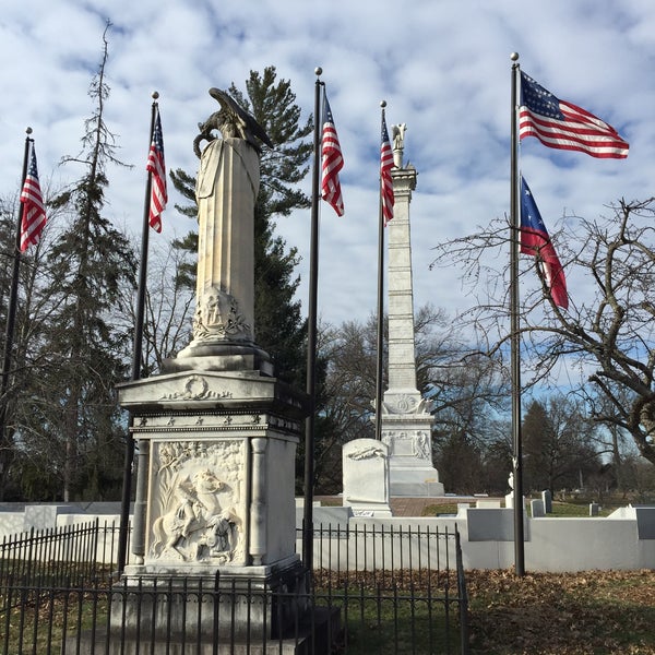 Frankfort Cemetery - Cemetery in Frankfort