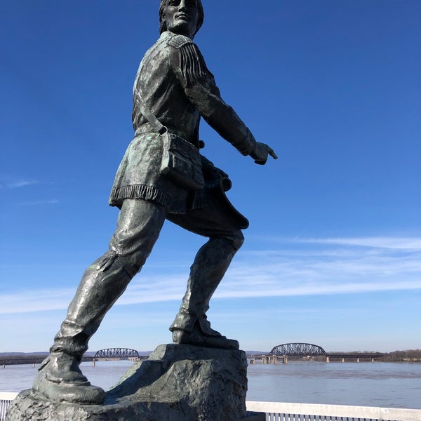Photos at General George Rogers Clark Statue - Louisville, KY