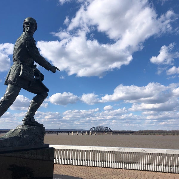 Photos at General George Rogers Clark Statue - Louisville, KY