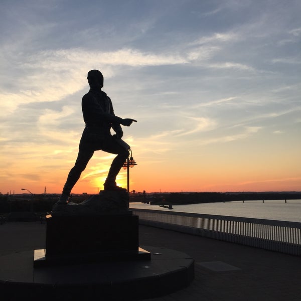 General George Rogers Clark Statue - Louisville, KY