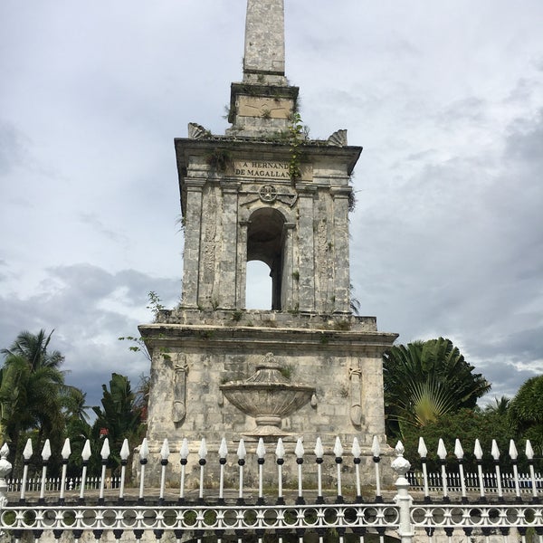 Magellan's Marker - Historic Site in Lapu-Lapu City