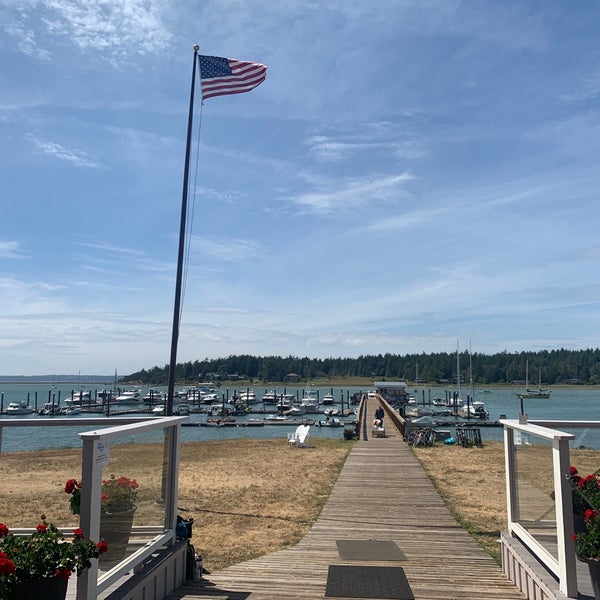 Lopez Islander Lodge & Marina - 1 tip from 137 visitors