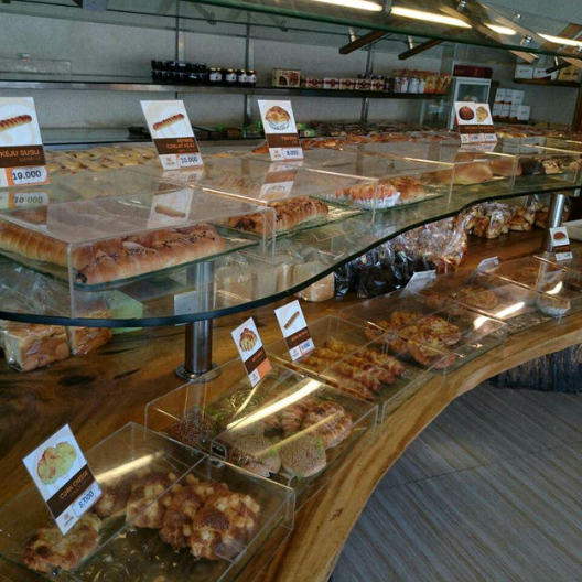Conato Bakery - Bakery