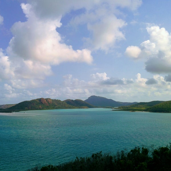 Hill Inlet - Scenic Lookout in Whitsundays
