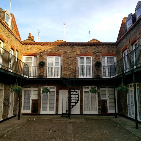 Sir Alexander Fleming - City of Westminster - 16 Bouverie Pl