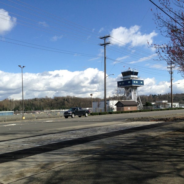 Boeing Field/King County International Airport (BFI) - Georgetown ...