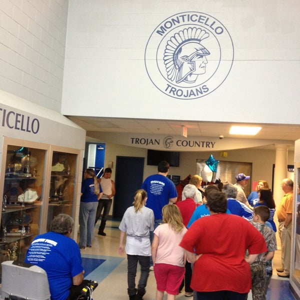 Monticello High School - High School in Monticello