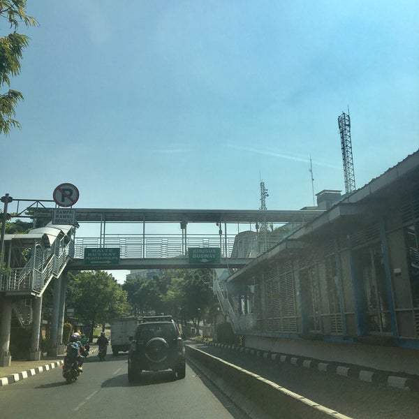 Halte TransJakarta Pejaten Philips - Pasar Minggu - Jakarta, Jakarta