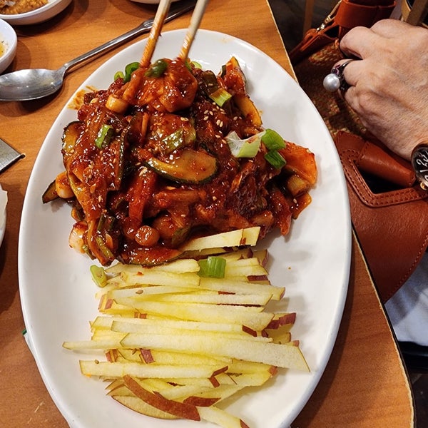 Cho Sun Ok - North Center - 49 tips