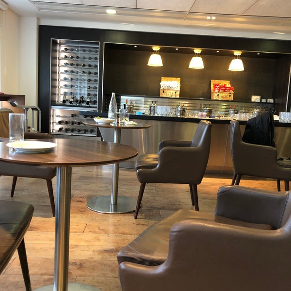 Photos at BA Galleries Club Lounge - 70 tips from 5857 visitors